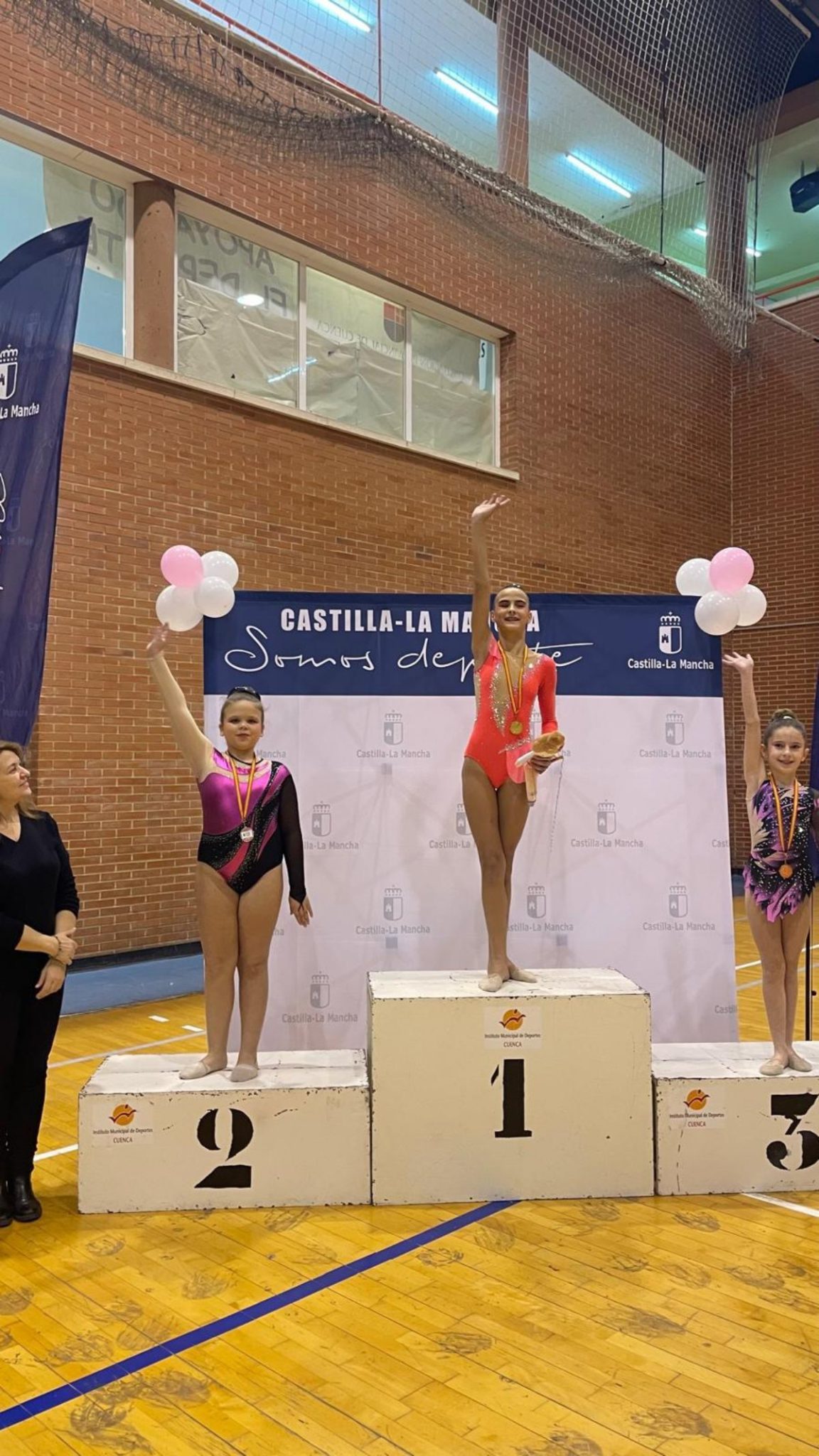 Gimnastas de Cuenca arrasan: 11 medallas para el Club Húecar en el ...