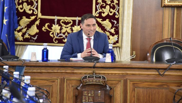 Choque político por el tren Cuenca-Utiel: Martínez Chana niega la ...